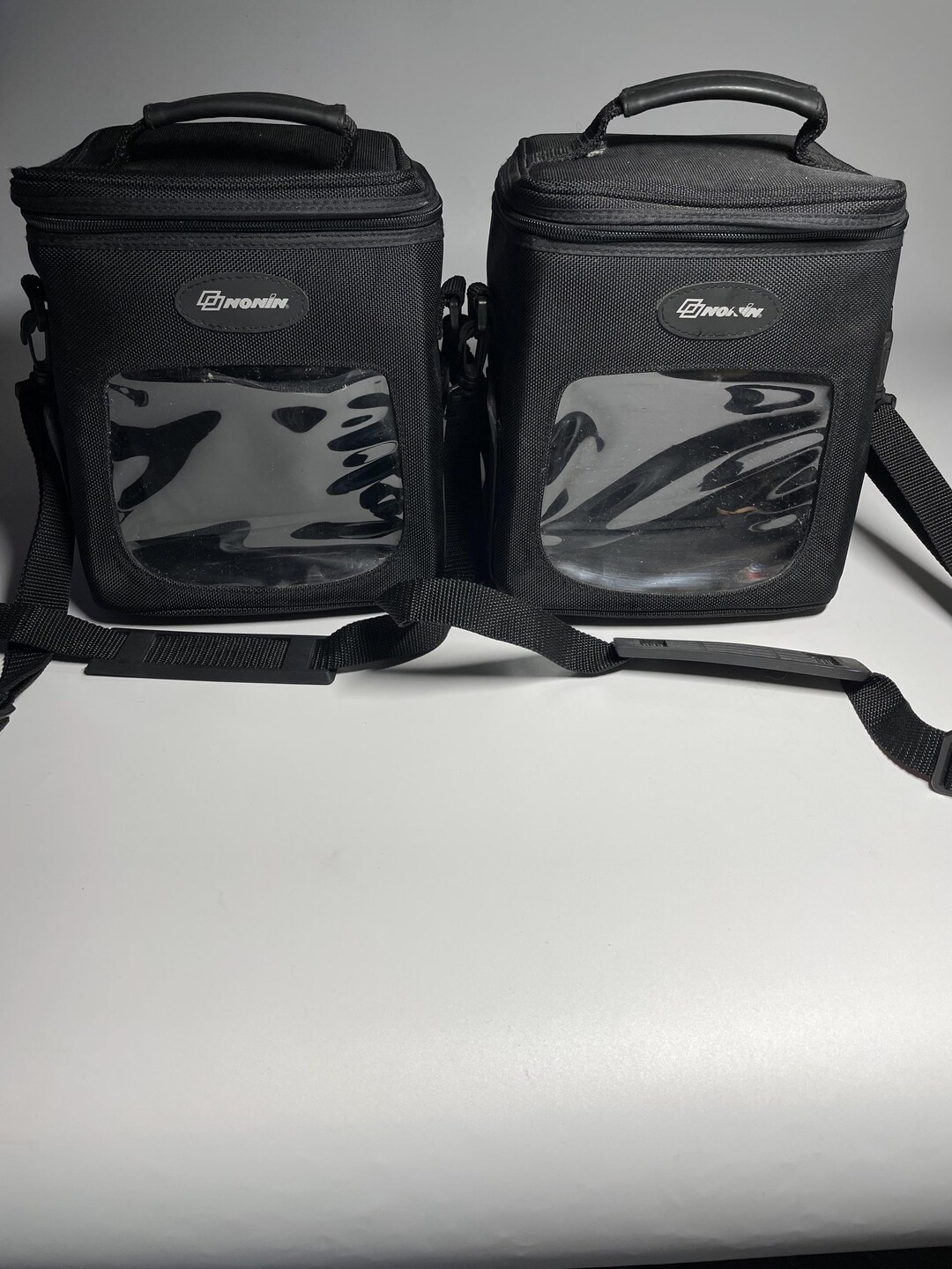 2 Each Nonin Medical Carrying Case for the Avant 9700 Pulse Oximeter ...