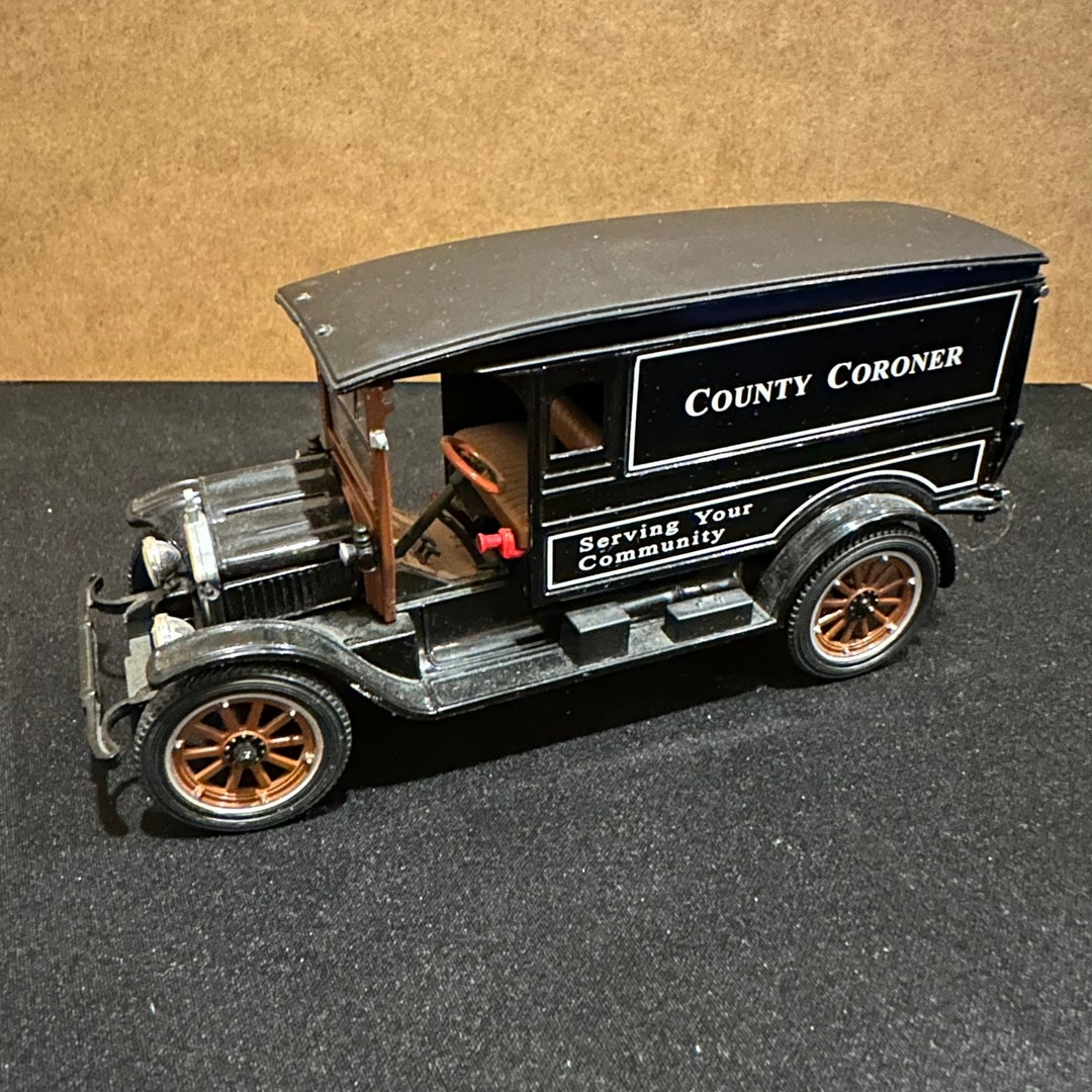 1920 White Coroner Truck black 1:32 Signature Diecast Car - Etsy