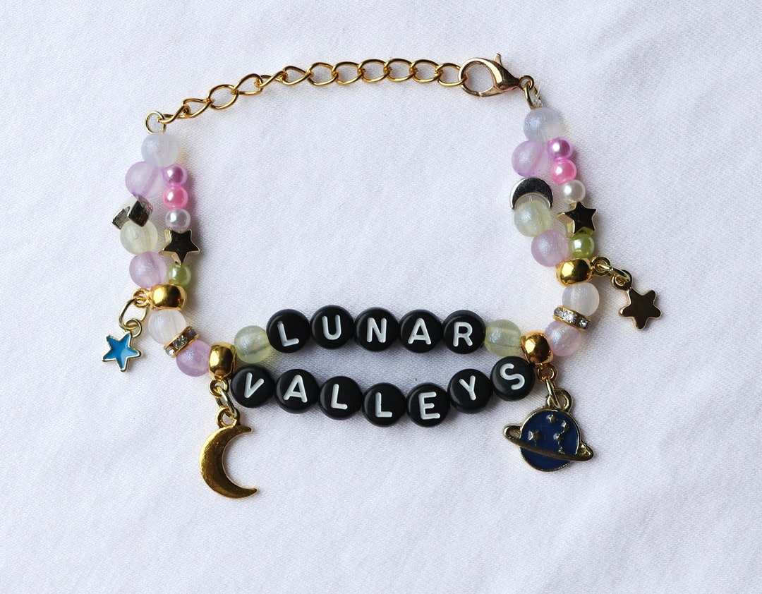 Lunar Valleys in My Mind Friendship Bracelet Taylor Swift Handmade ...