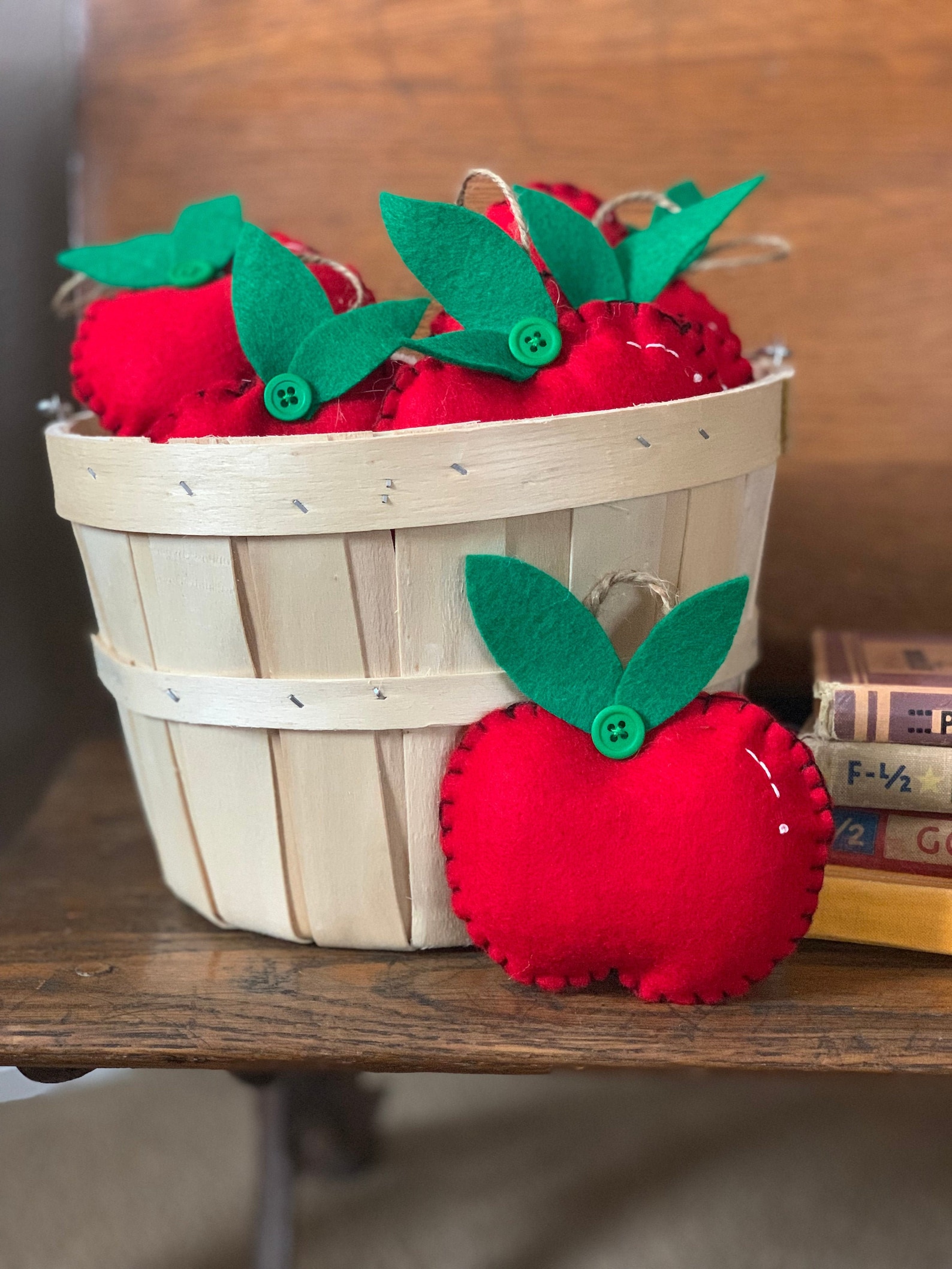 Felt Apple Ornaments - Etsy