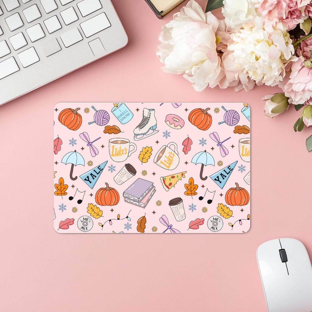 Gilmore Girls Mouse Pad, Stars Hollow Bookish Desk Accessory, Cozy ...