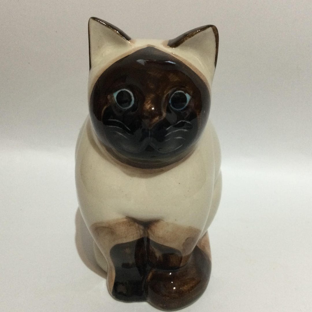 QUAIL Ceramics CAT Figurine “LILY” - Etsy