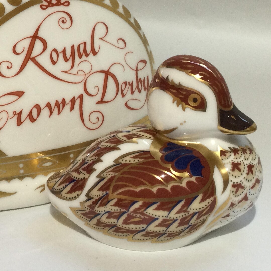 Royal Crown Derby BROWN SWIMMING DUCKLING Paperweight - Etsy
