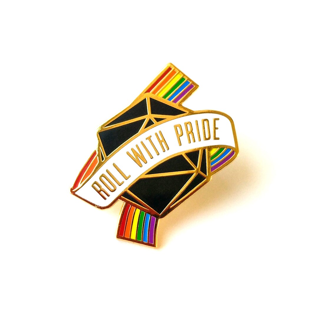 Roll With Pride D&D Enamel Pin, LGBTQ Gaymer D20 Pin - Etsy