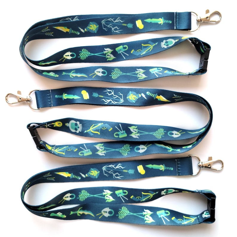 Rogue D&D Lanyard, Hand Crossbow and Dagger Design - Etsy