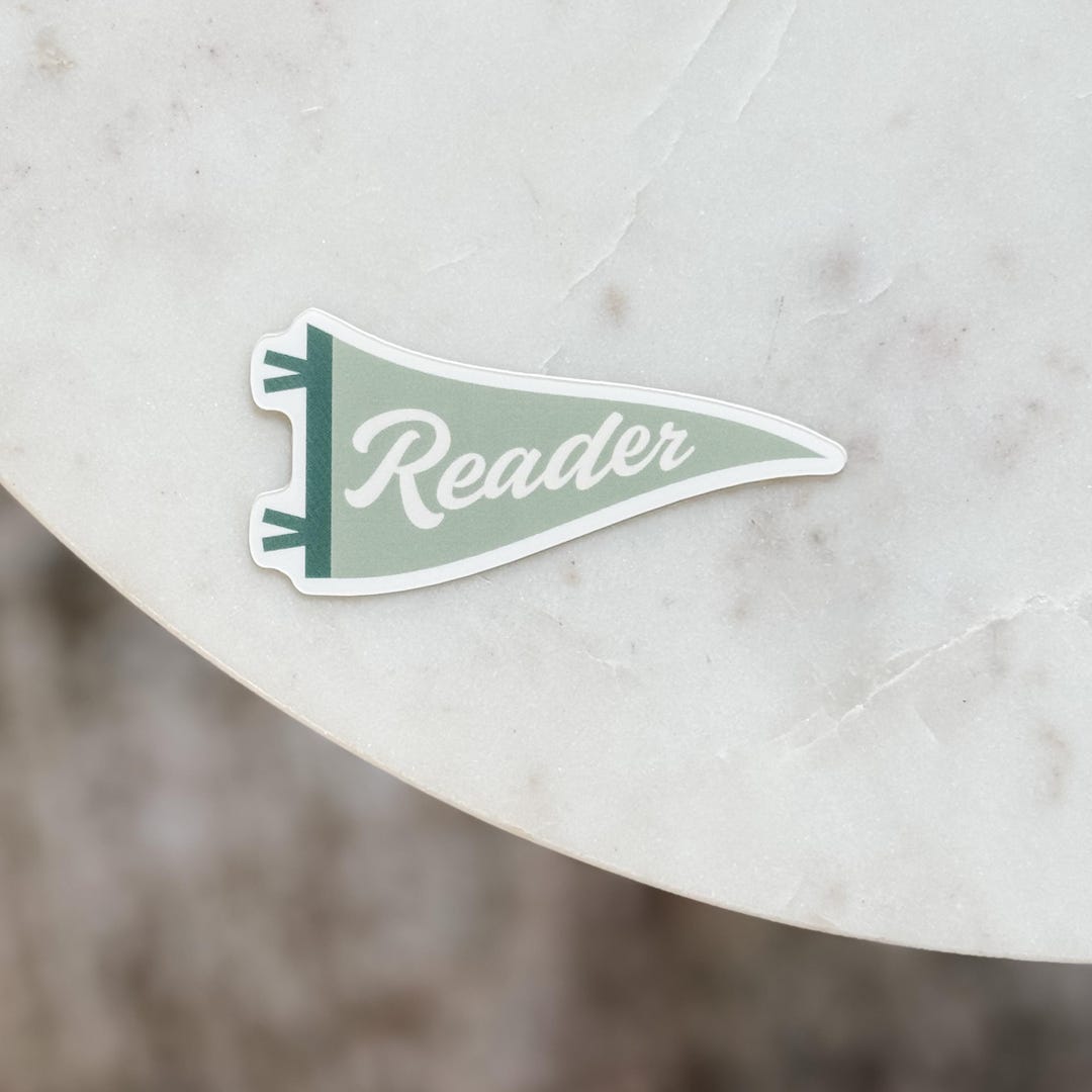 Reader Pennant Vinyl Sticker | Book Lover Kindle Decal - Etsy