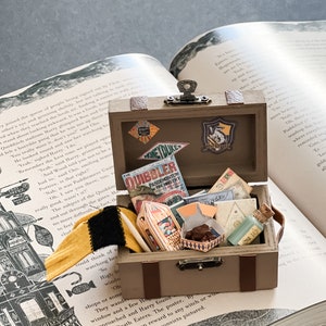 Miniature Magical Trunk for Students of Witchcraft and Wizardry - Etsy