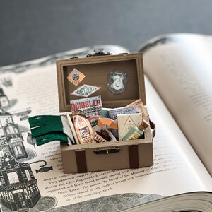 Miniature Magical Trunk for Students of Witchcraft and Wizardry - Etsy