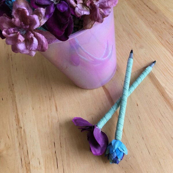 Flower Pen - Etsy