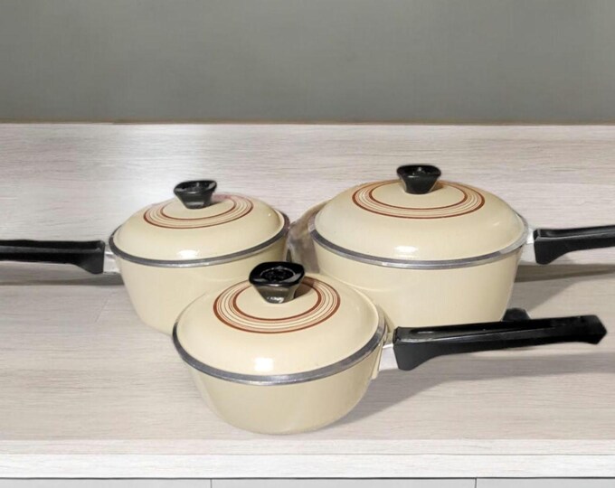 Vintage Club Pans, 3 Pot Set With Lids, Almond W/ Brown Accents - Etsy