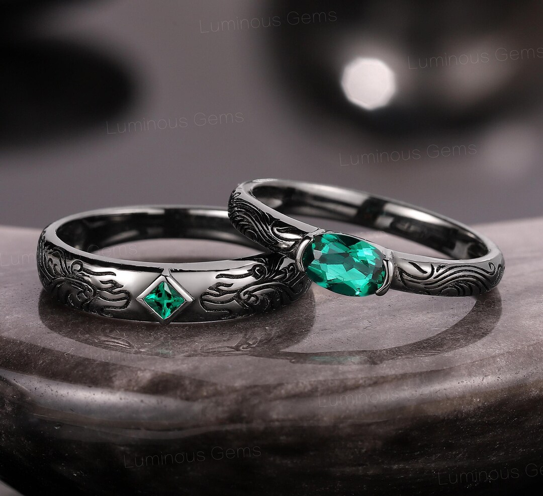 Emerald Couple Ring Set: Black Witch Wedding Rings, His & Hers ...