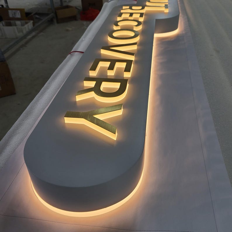 Customized Halo-lit Sign Board, Wall Logo Sign Cabinet,adevertising LED ...