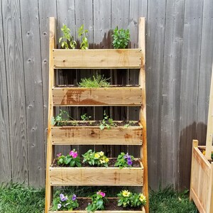 Vertical Tiered Ladder Garden Planter Plans, 5 Tier Raised Planter Box ...