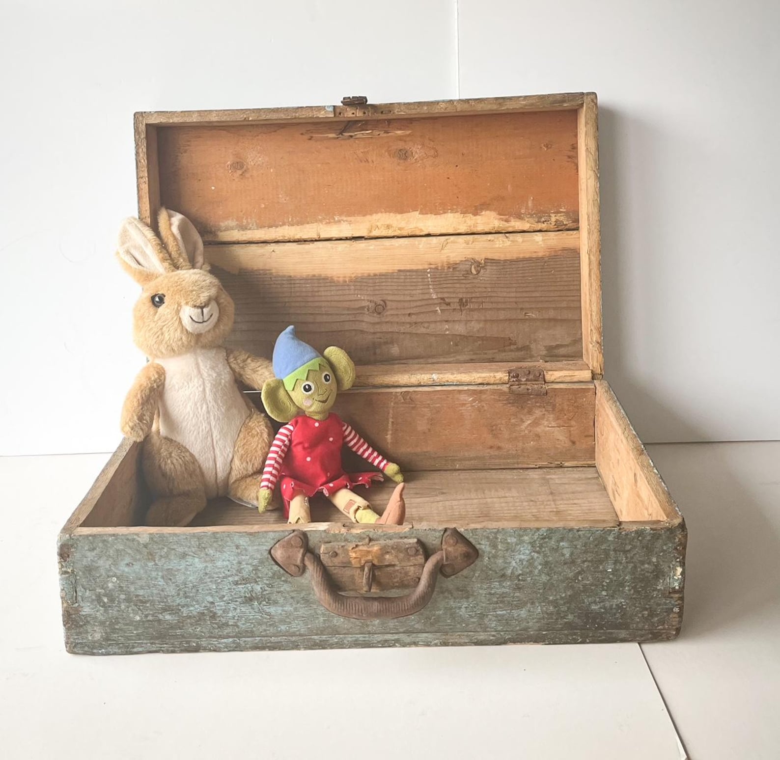 Antique Light Blue Storage Chest With Lock,vintage Wooden Toy Box ...