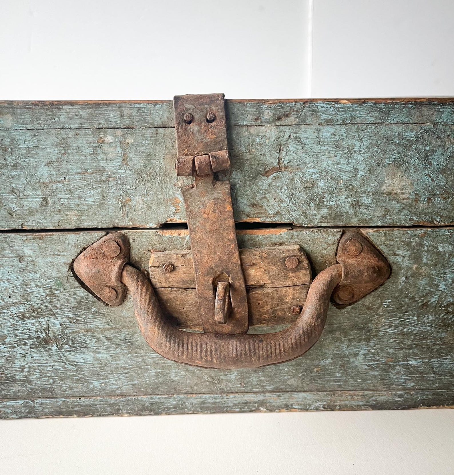 Antique Light Blue Storage Chest With Lock,vintage Wooden Toy Box ...