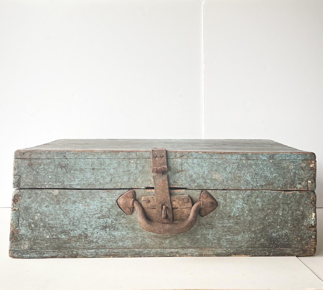 Antique Light Blue Storage Chest With Lock,vintage Wooden Toy Box ...