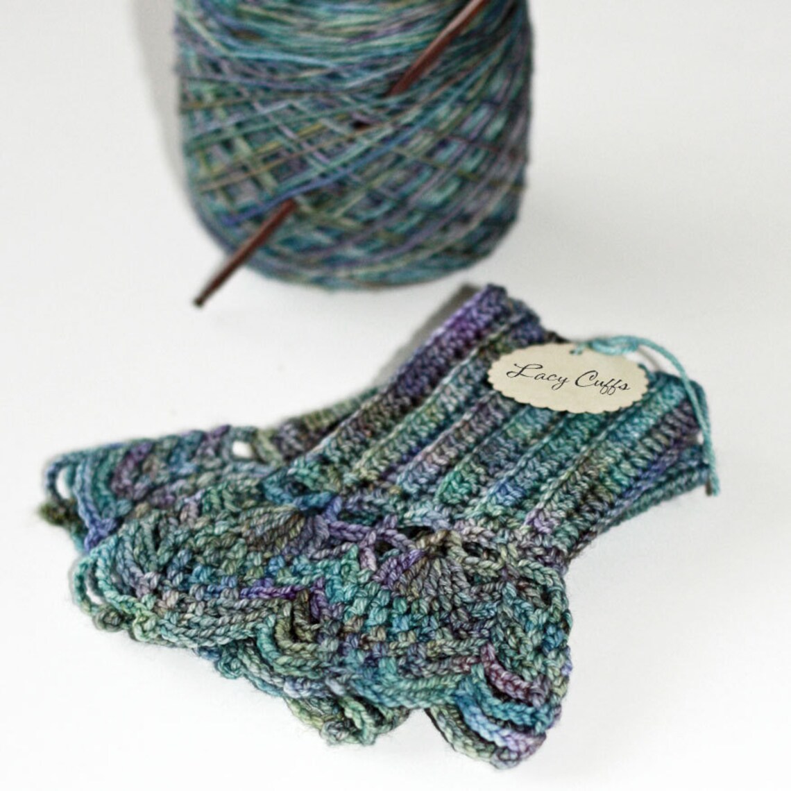 CROCHET PATTERN Lacy Cuffs Instant Download PDF - Etsy