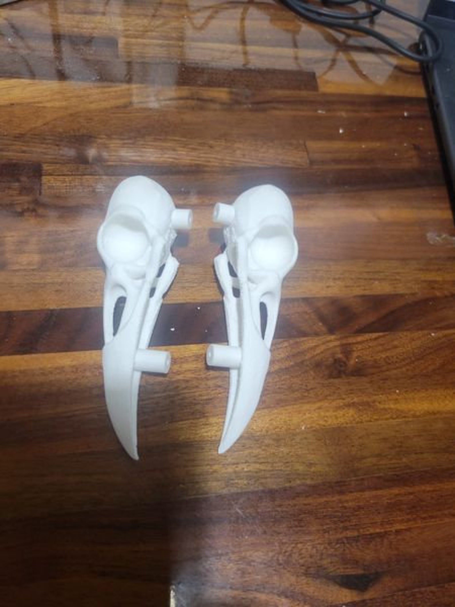 Raven Skull Cabinet Handles With Screws (set of 2) - Etsy