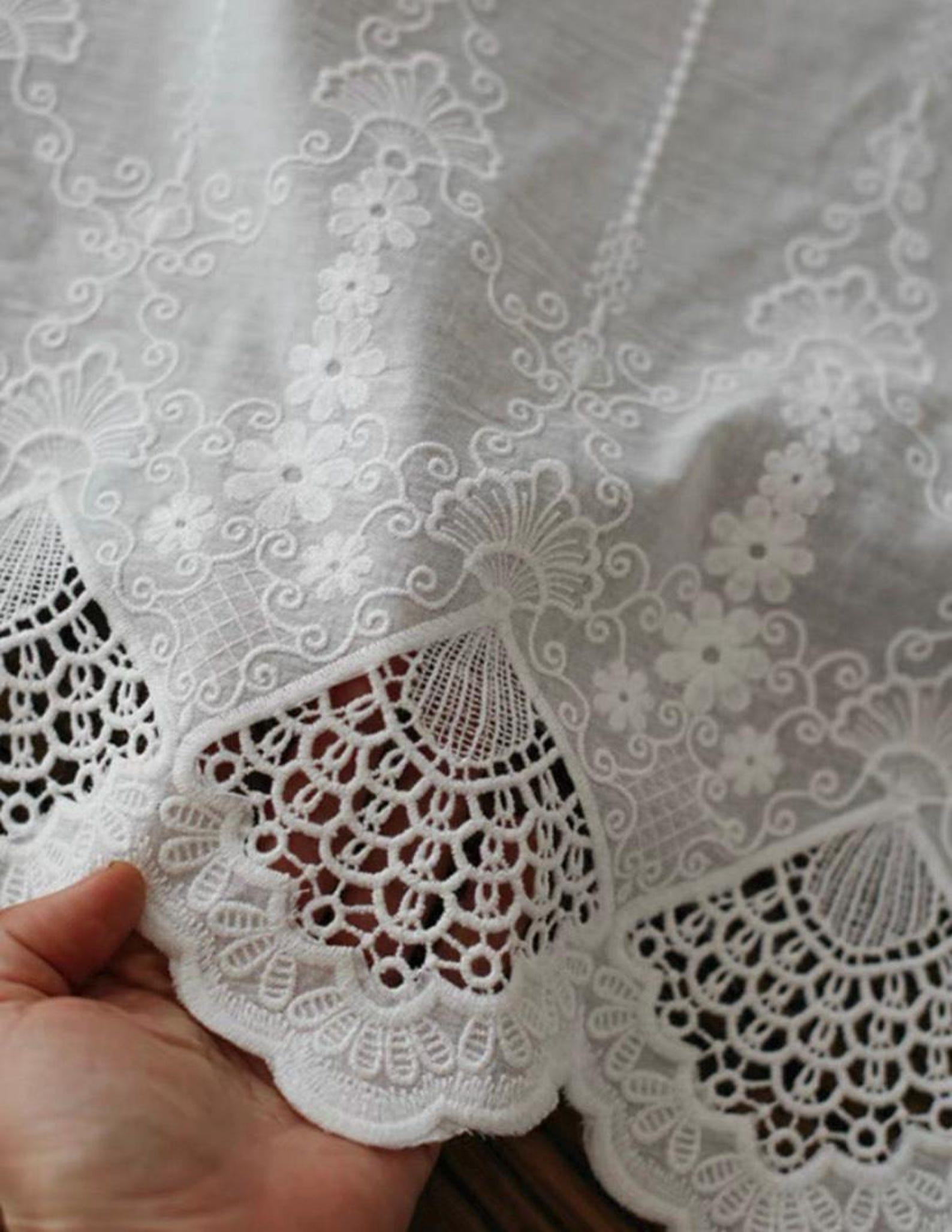 3D White Cotton Roses Floral Broderie Anglaise Eyelet Embroidery Lace ...