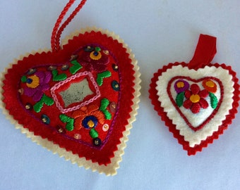 Folk art hearts | Etsy