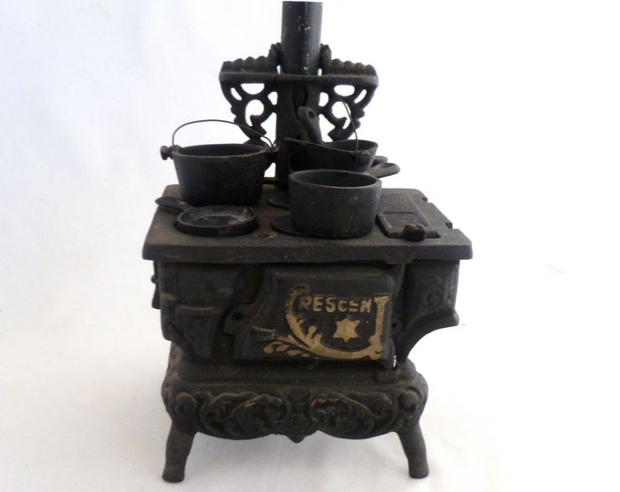Vintage Cast Iron Toy Crescent Stove With Pots and Pans - Etsy