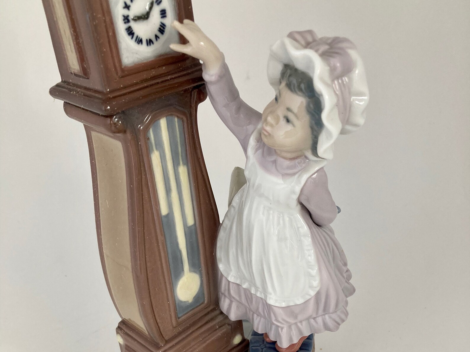 Lladro Porcelain Girl Grandfather Clock 5347 Cat on Clock - Etsy