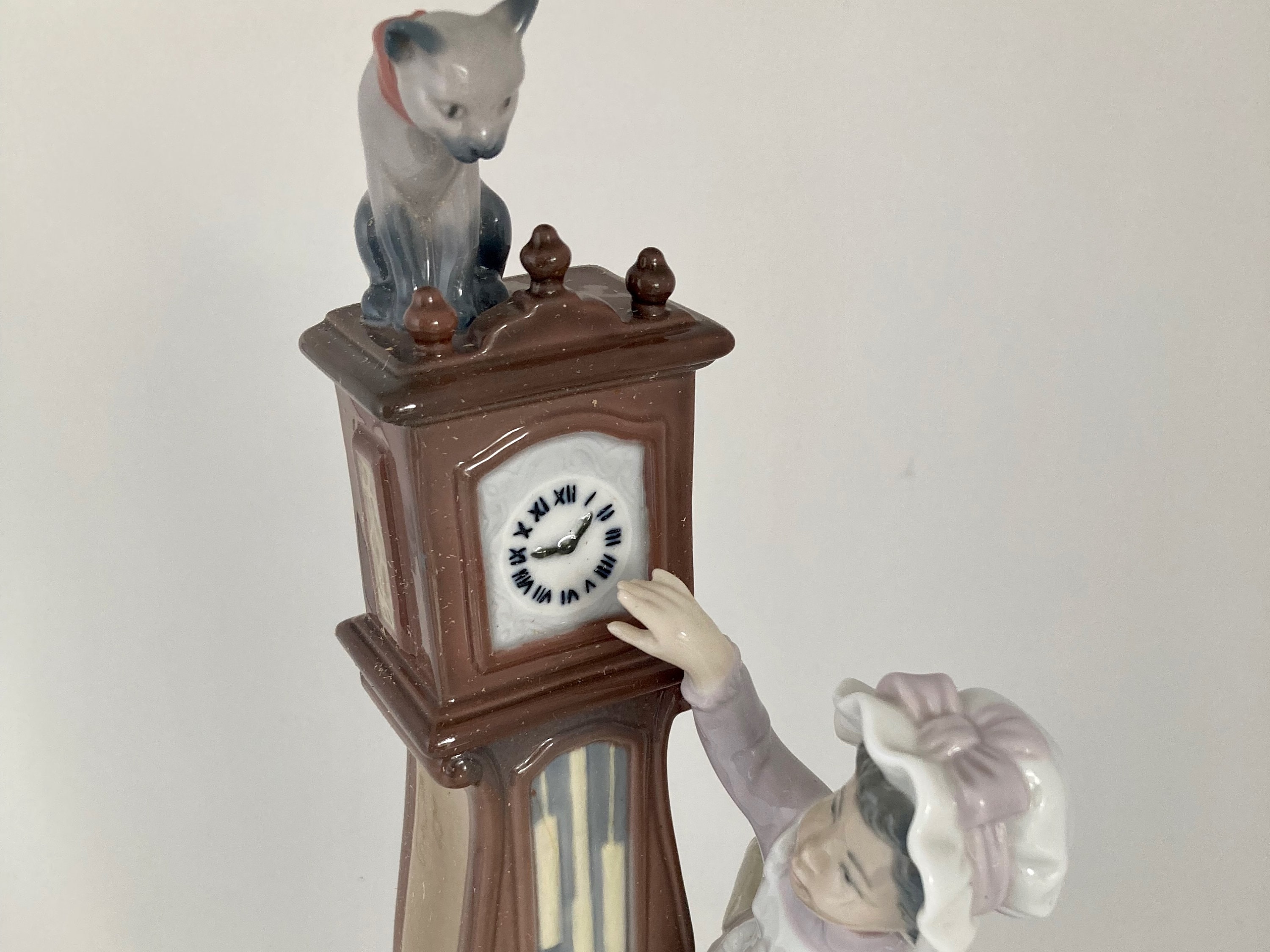 Lladro Porcelain Girl Grandfather Clock 5347 Cat on Clock - Etsy