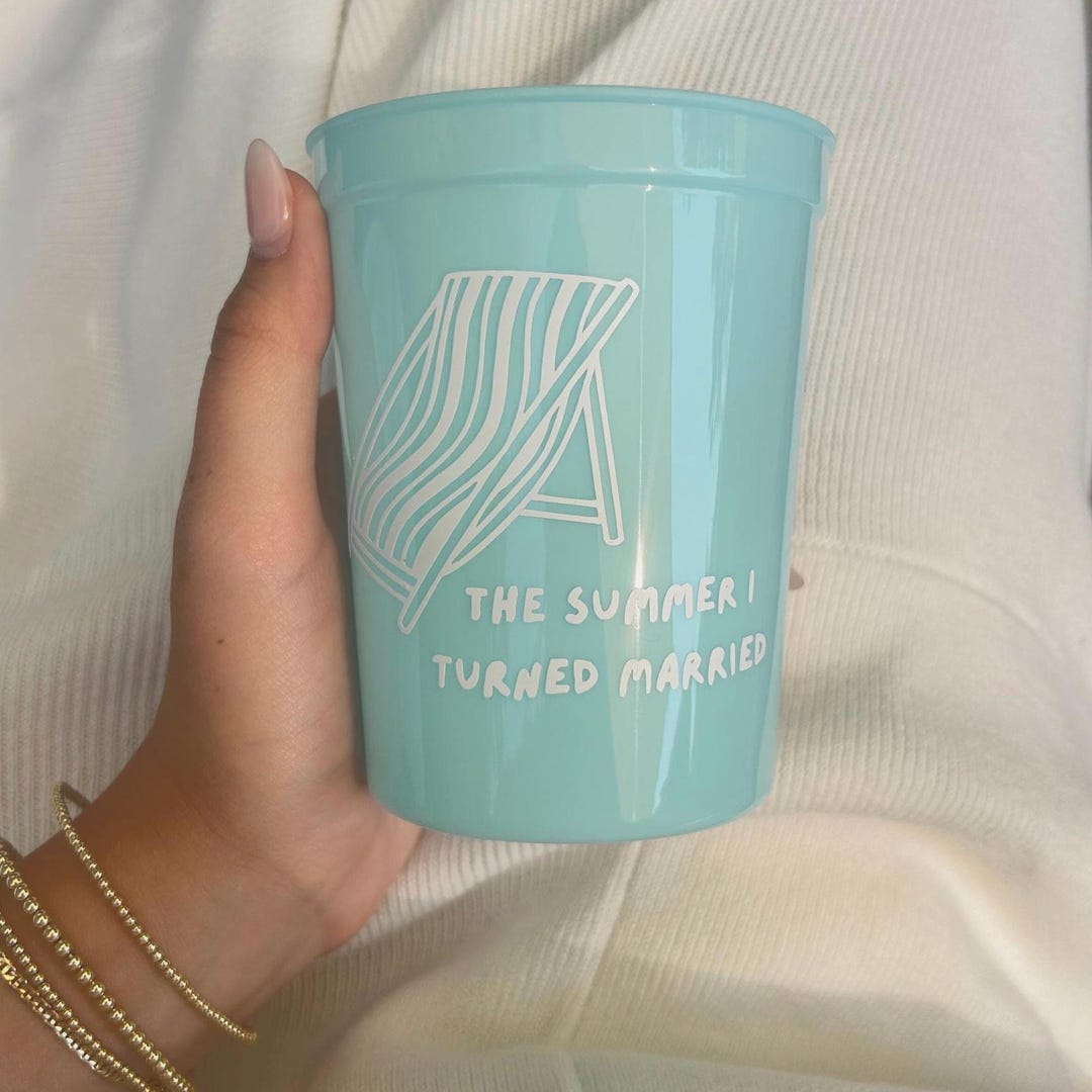 Personalized Bachelorette Party Cups: the Summer I Turned Married - Etsy