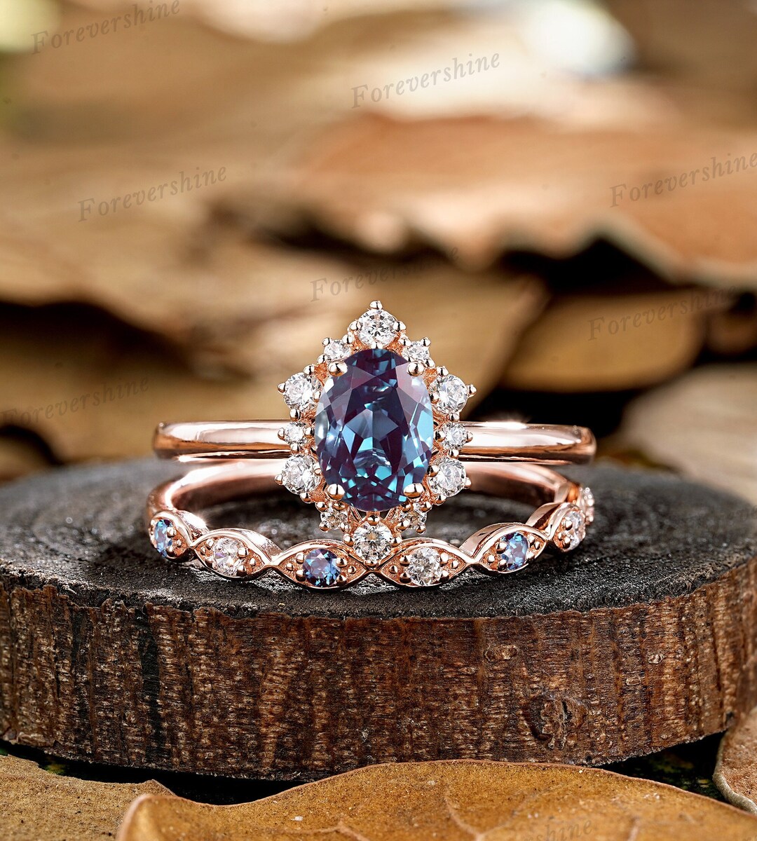 Oval Alexandrite Wedding Ring Set 14k Gold Alexandrite Engagement Ring ...