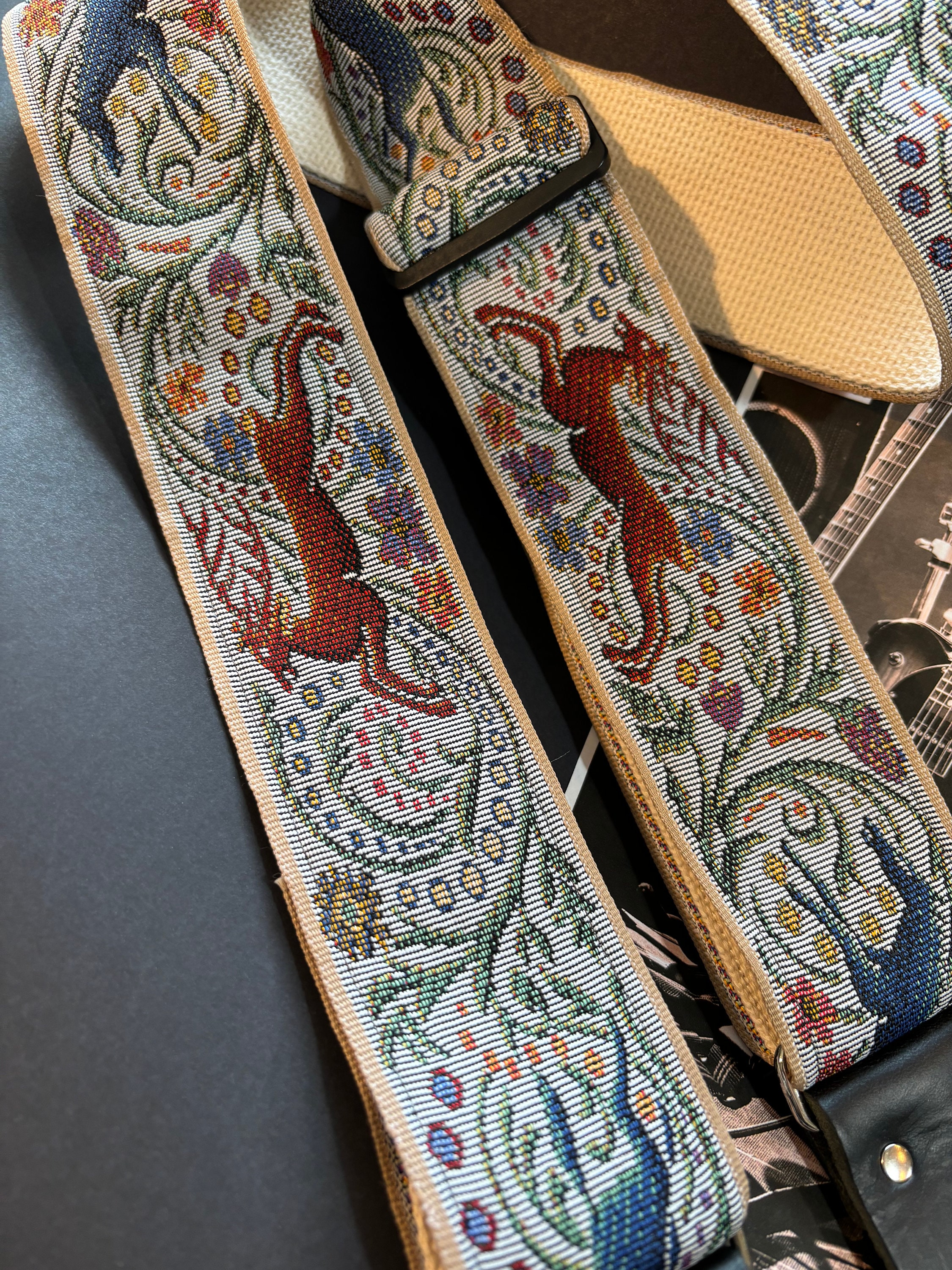 STAG and WOLF Guitar Strap on Grey Acoustic Guitar Strap 3 Guitar Strap ...