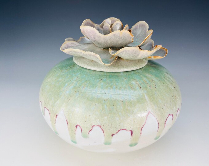 Large Handmade Cremation Urn With Sculpted Flower in Light Green - Etsy