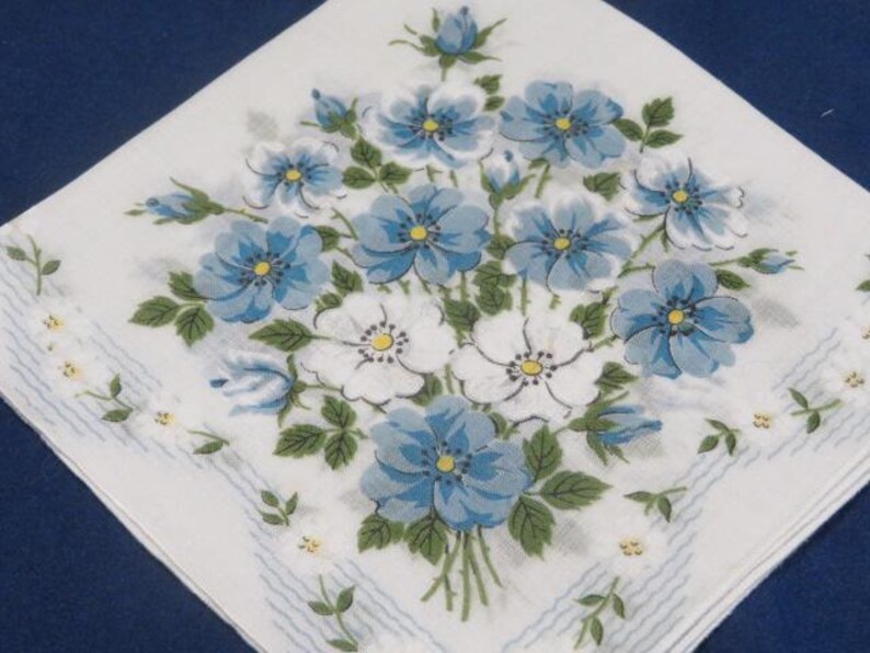 Vintage Hanky Blue and White Flowers Rosebuds Machine Edge Hanky ...