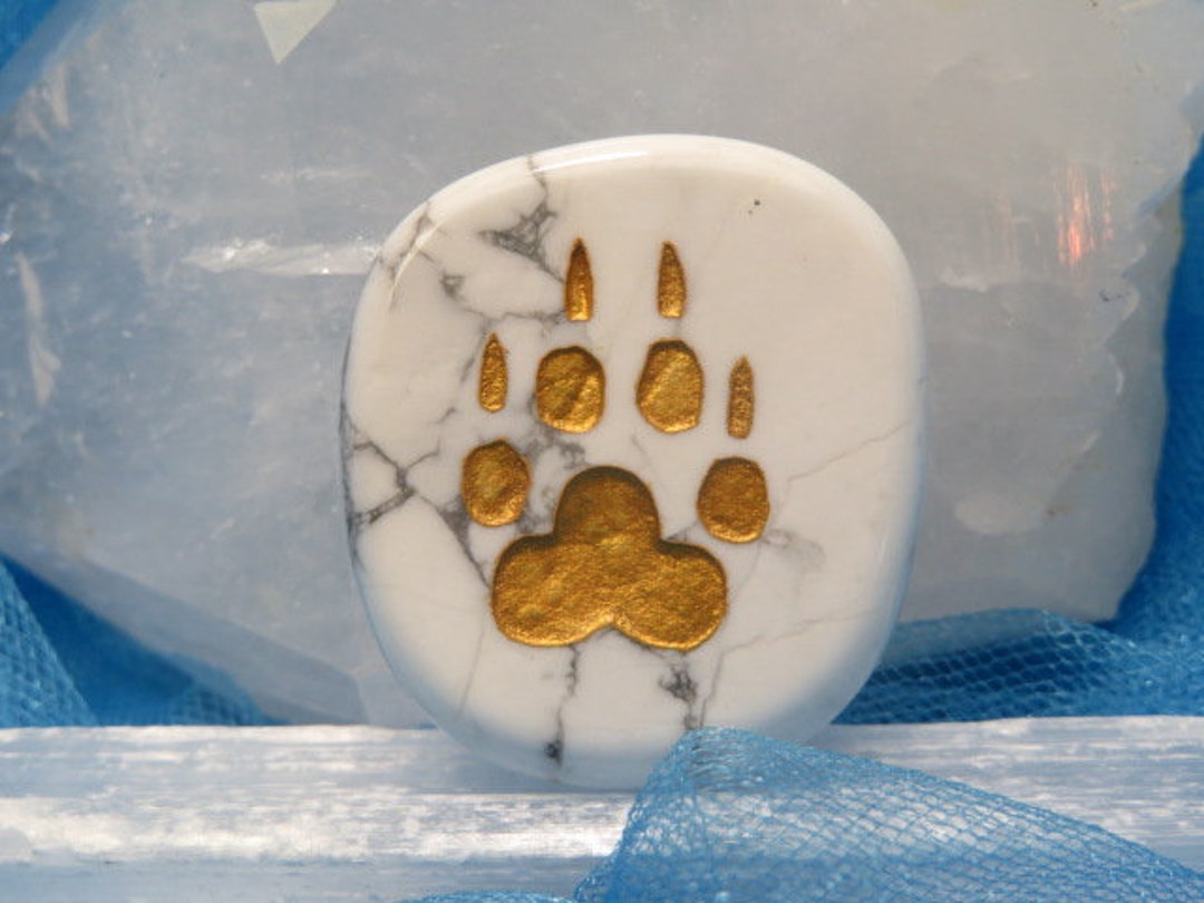 WOLF PAW Animal Spirit Totem White Howlite Tumbled Stone Palm Worry and ...