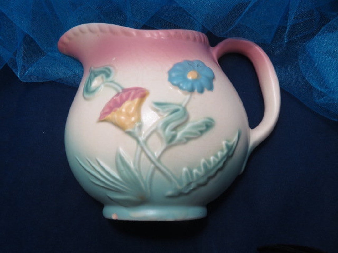 Vintage Hull Pottery Bow Knot Pitcher Wall Pocket # B-26-6 Pink to Blue ...