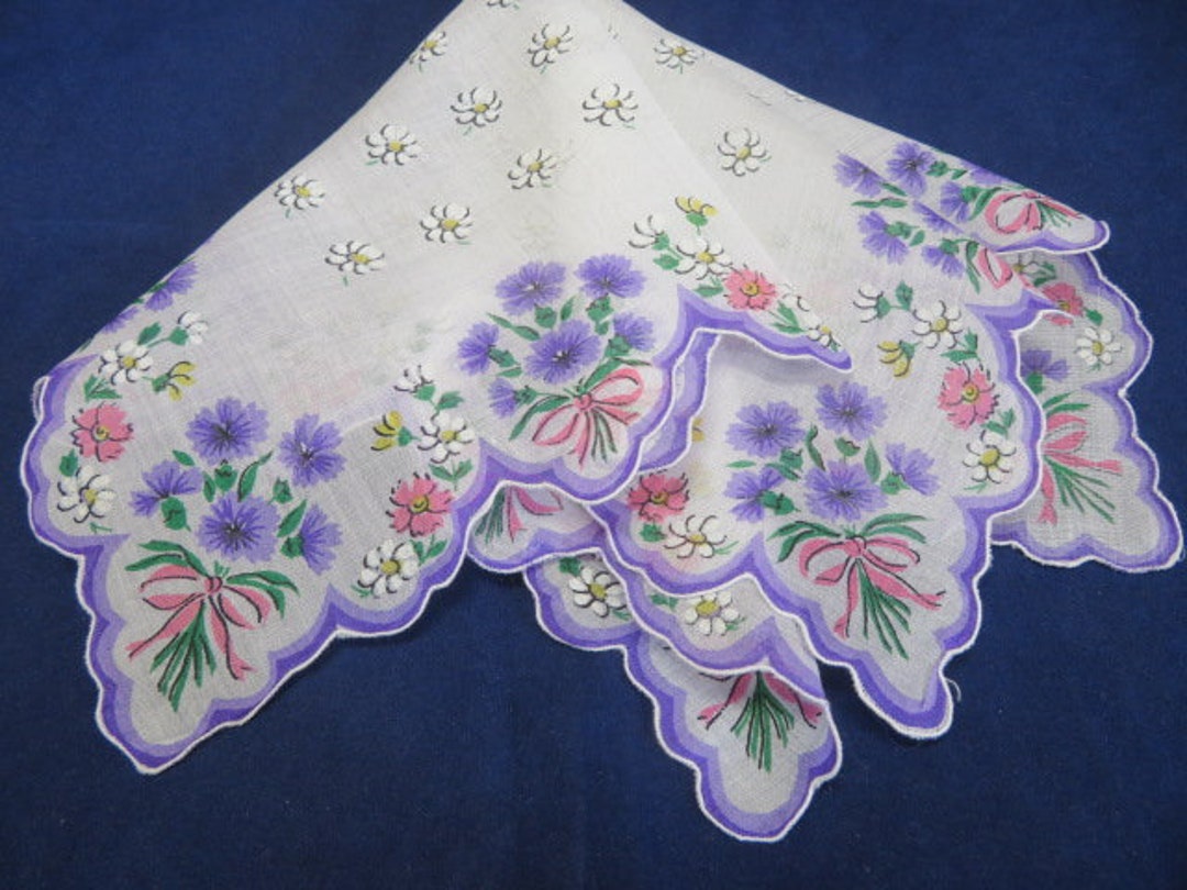 Vintage Hanky Daisies in Center and Along Border With Purple Cornflower ...