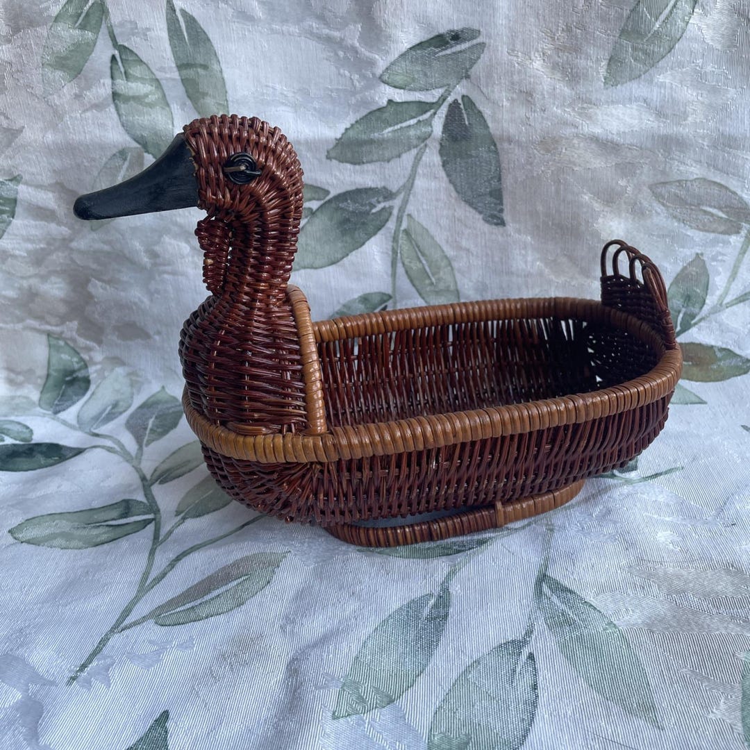 Vintage Duck Shaped Woven Rattan Wicker Basket W/wooden Beak Farm ...