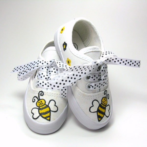 Bee Shoes - Etsy