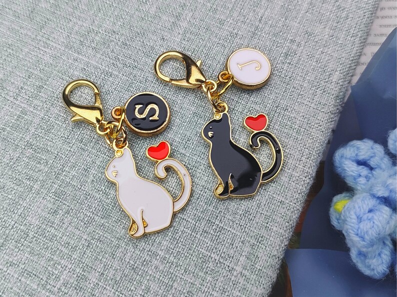 Custom Initials Couple Black and White Cat Keyring Set Gift, Couple Cat ...