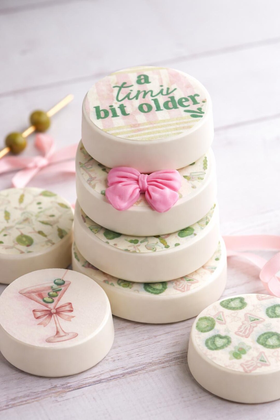 Chocolate Covered Oreos | Martini Birthday Treats, Girls Night Dessert ...