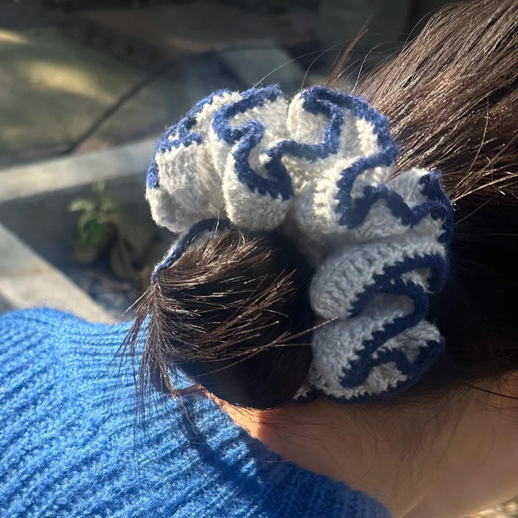 Hair Scrunchy Crochet Pattern: Easy Hair Tie Tutorial - Handmade ...