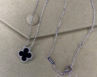 Van Cleef & Arpels White 18k Gold Black Motif Pendant Necklace Luxury ...