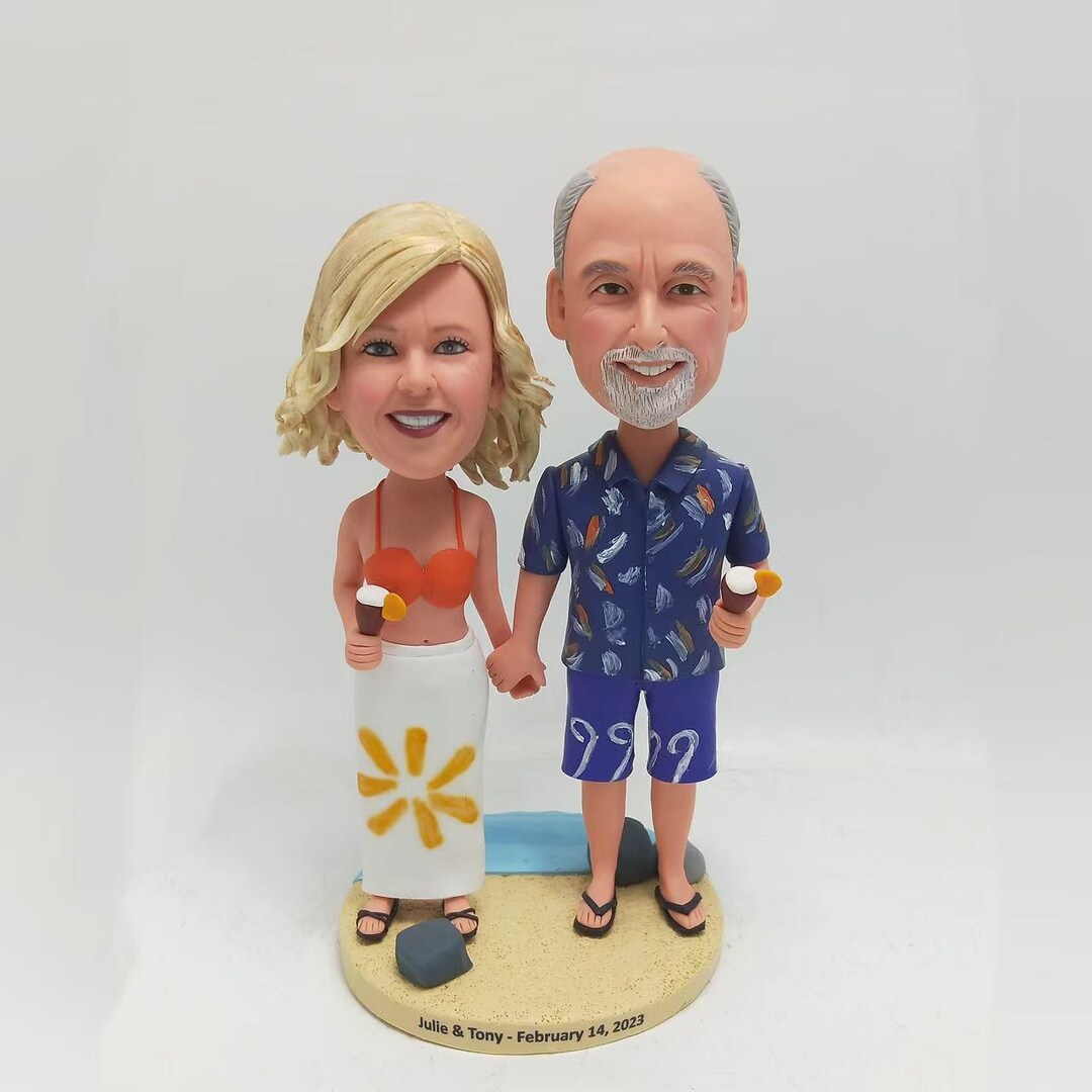 Custom Couple Beach Bobblehead , Custom Beach Tourism Bobbleheads ...
