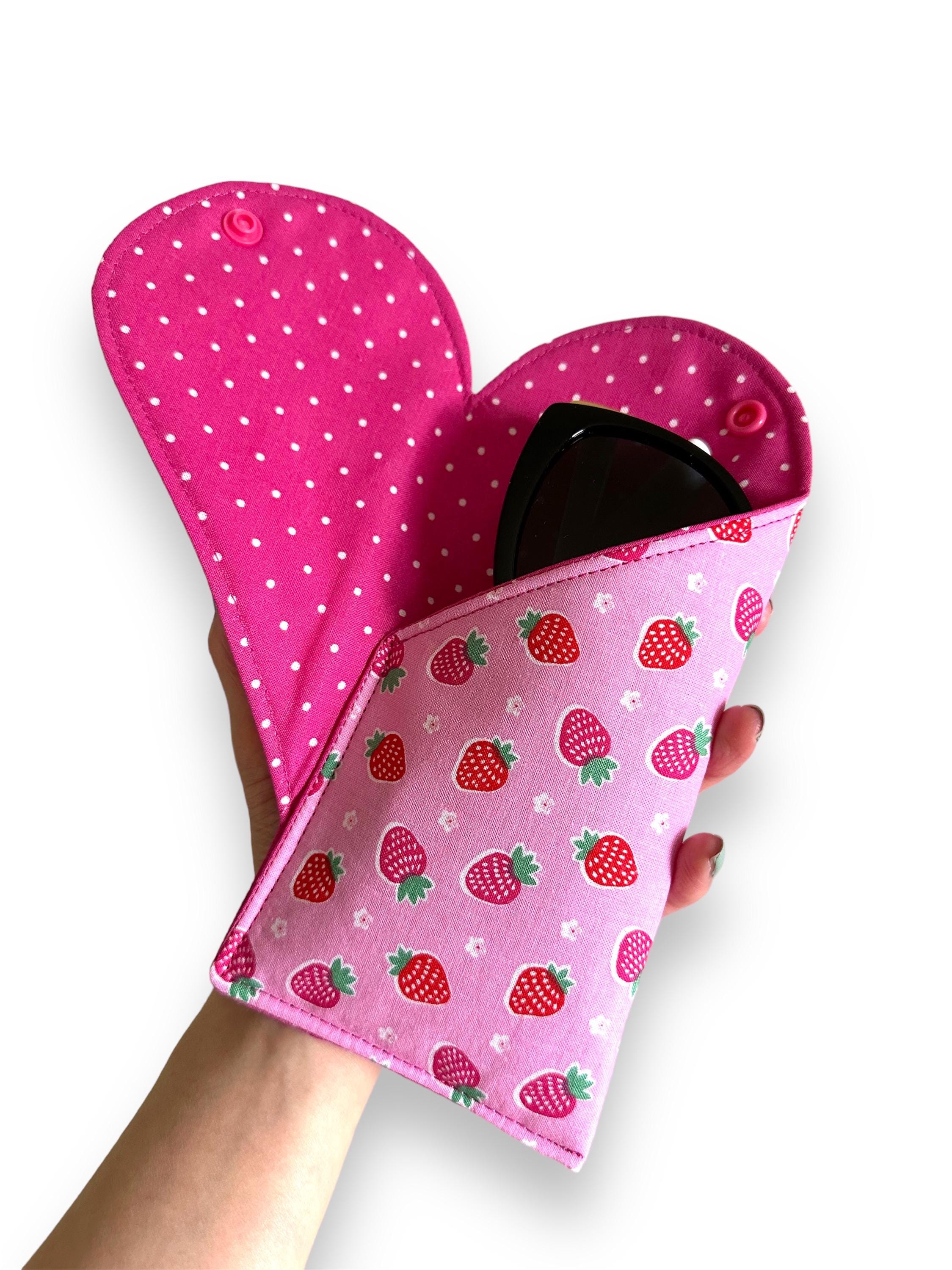 Cute Heart Glasses Case Soft Sunglasses Case Strawberry Eyeglasses ...