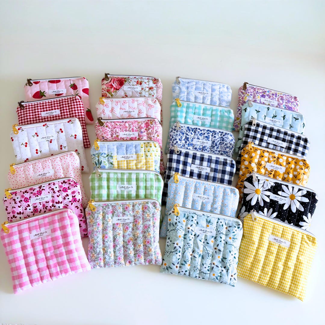 Quilted Square Zip Pouch, Girly Everyday Essentials Zipper Pouch, Cute ...