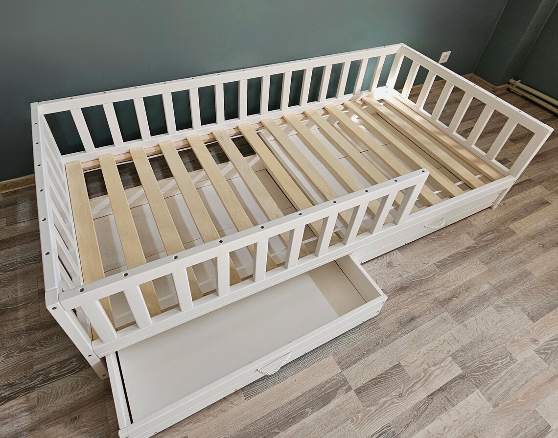 Floor Bed , Wooden , Toddler Bed With Safety Rails & Storage Drawers ...
