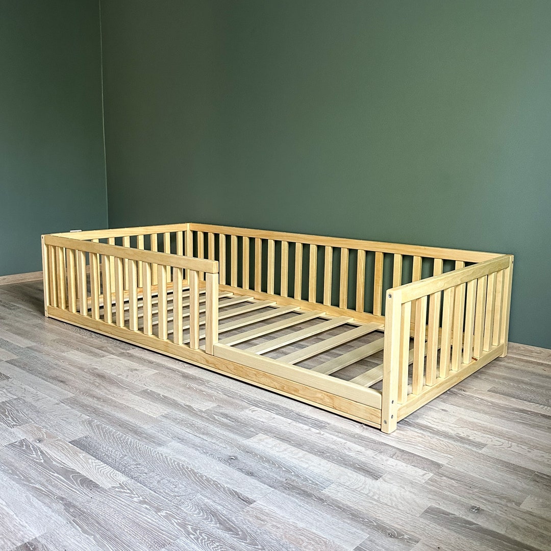 Toddler Bed for US Standards - 2.48 in (6.3 Cm) in Gap Between Rails ...
