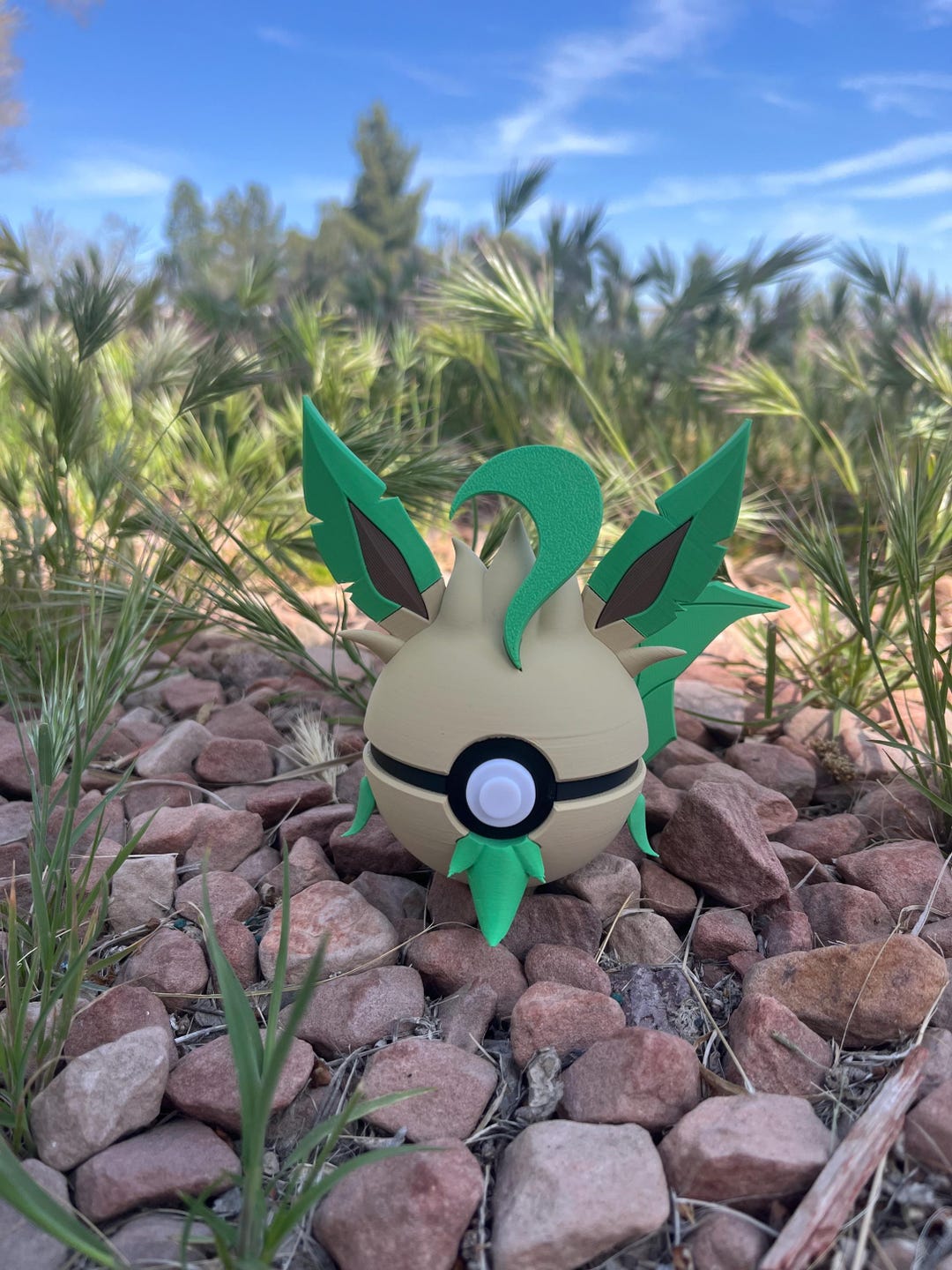 3D Printed Leafeon Inspired Ball - Etsy