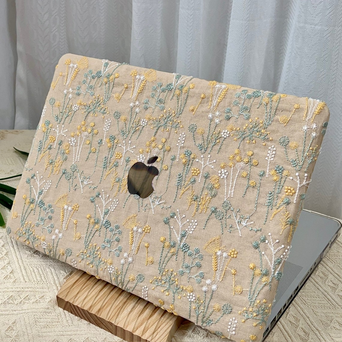 Floral Aesthetic Embroidery MacBook Case for MacBook Pro 13 Air 13 Air ...