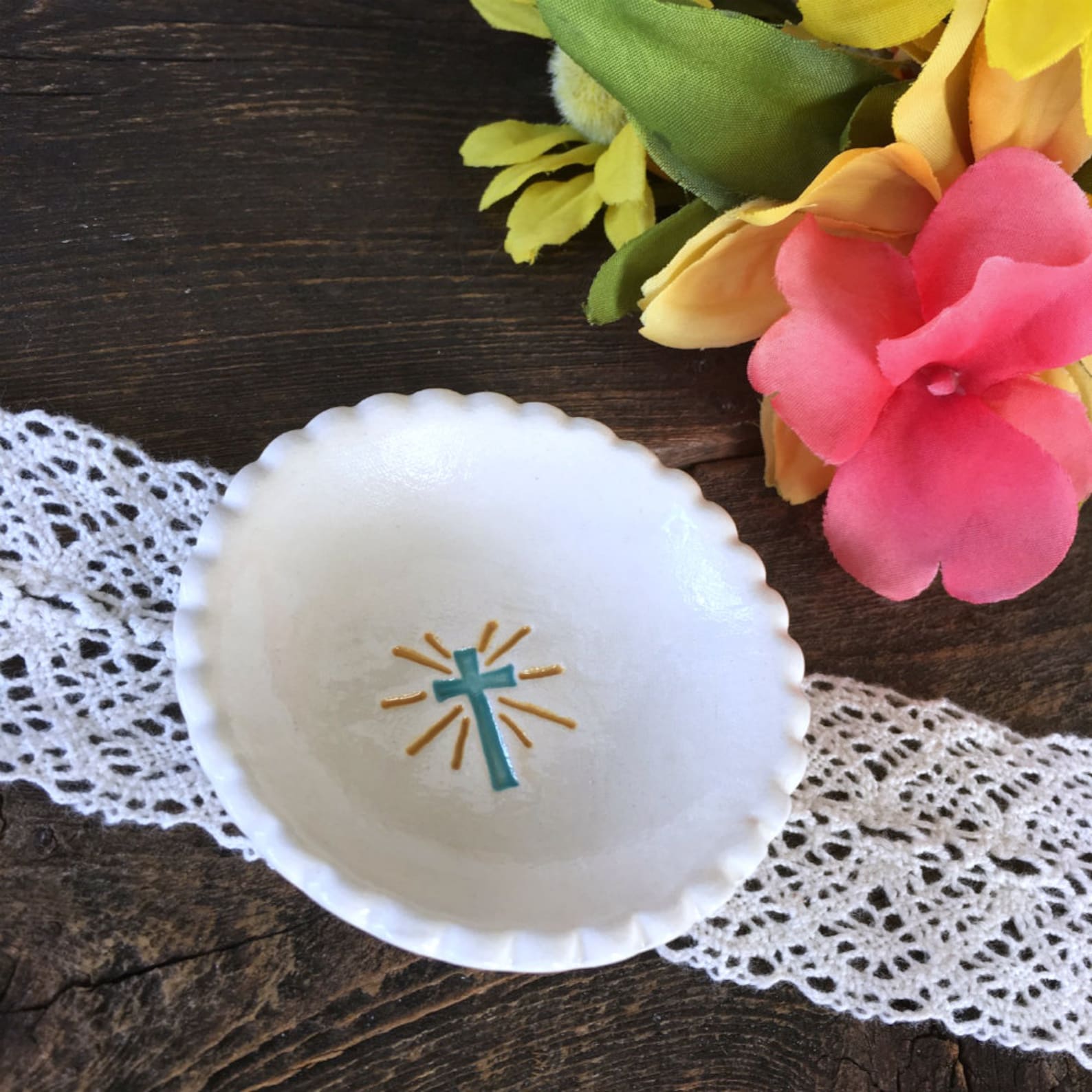 First Holy Communion Favors Tiny Biscuit Ring Dish W/ Cross | Etsy