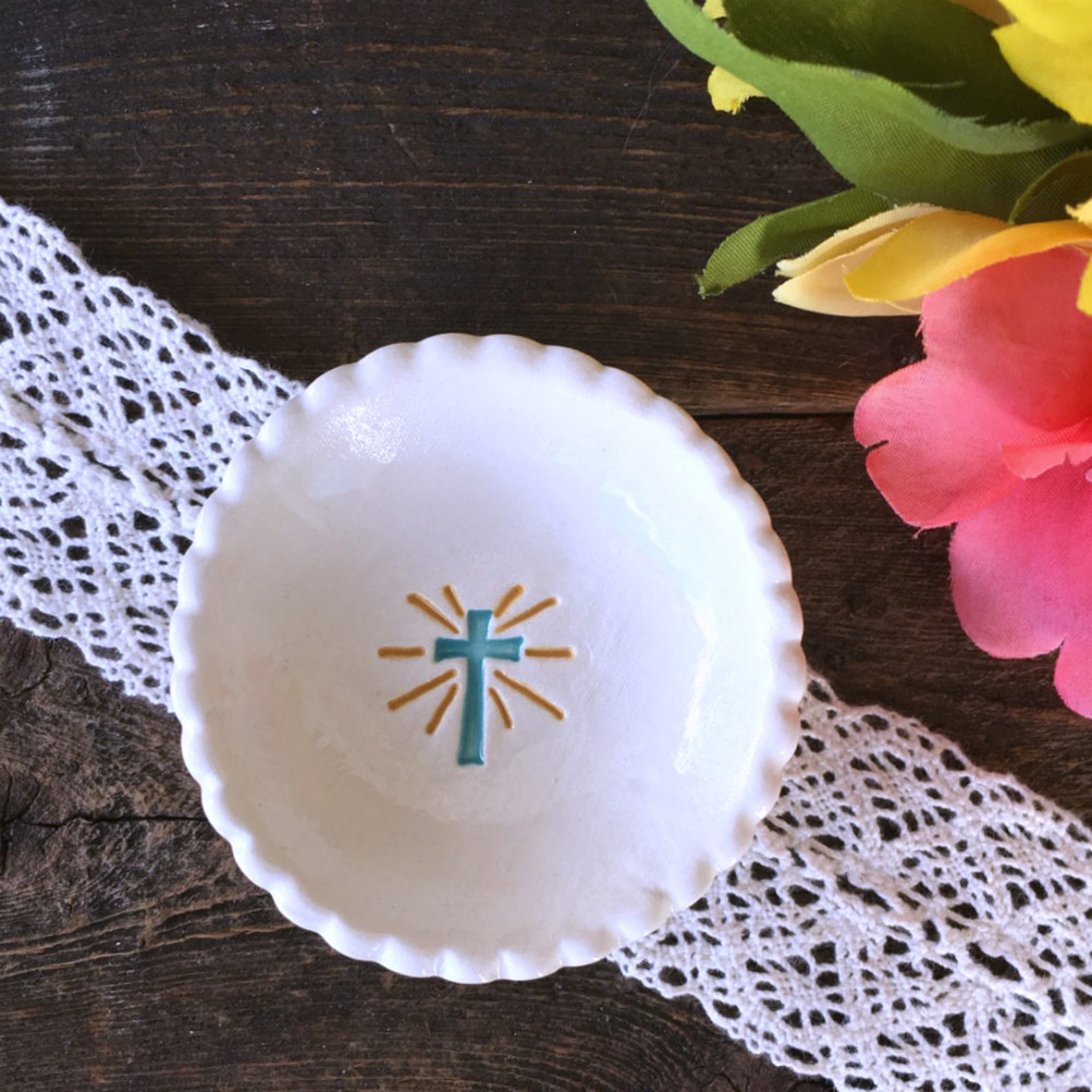 First Holy Communion Favors Tiny Biscuit Ring Dish W/ Cross - Etsy